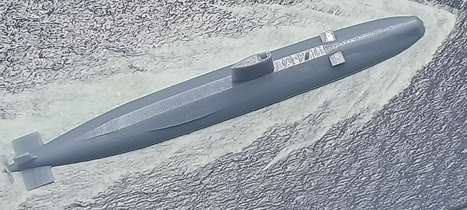 Churchill Class Nuclear Submarine 1/700 Supplied as a set-Water Line ...