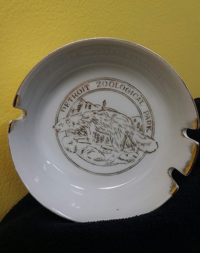 Vintage Detroit Zoological Park Wolverine Ashtray Ceramic 22 Karat Gold ...