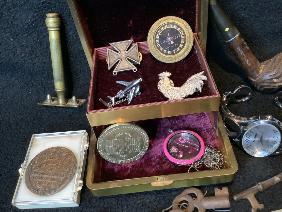 Lot 15 Oddity/Curiosity Lot Antiques an Curiosities,case | eBay