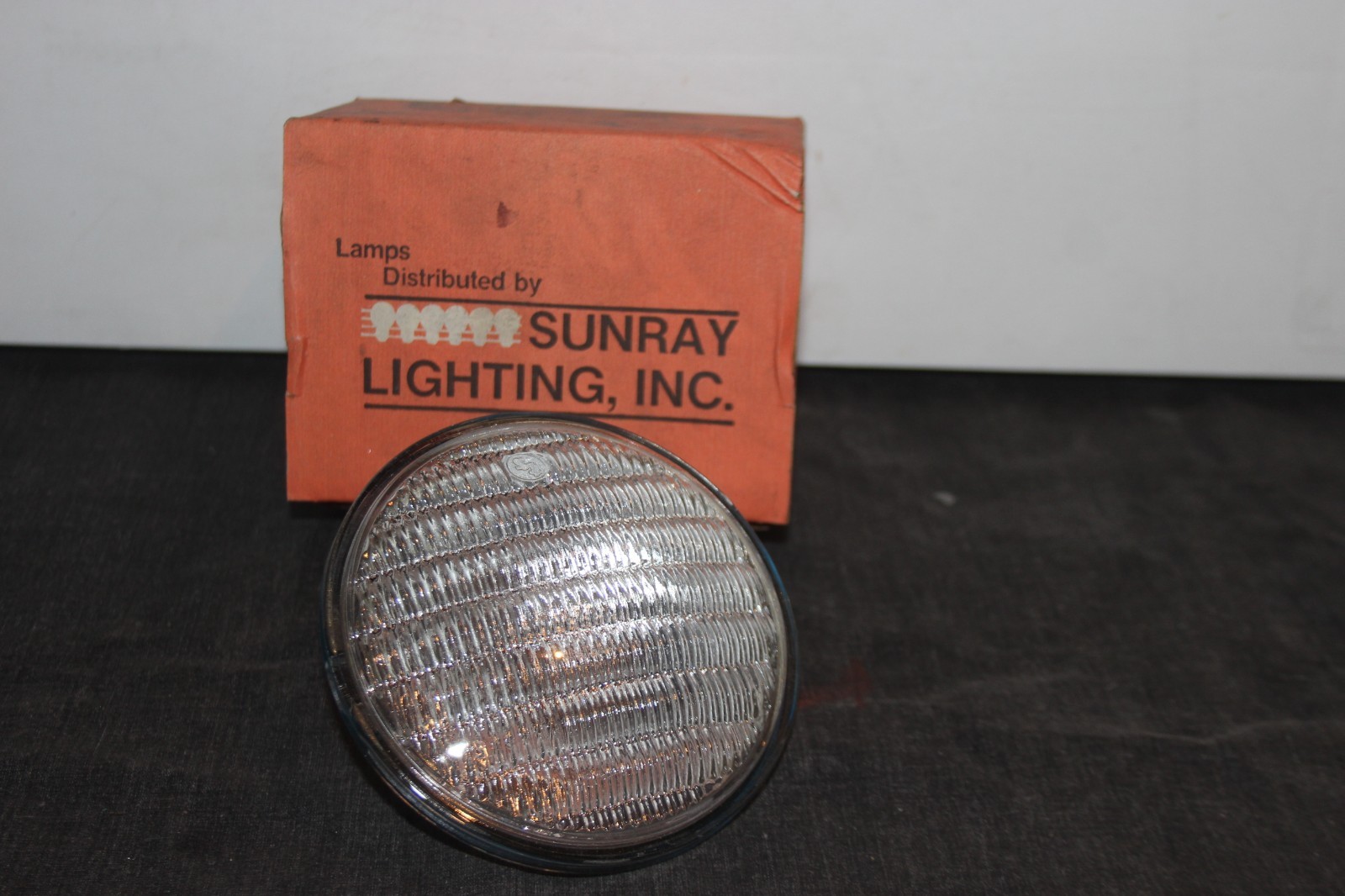 Wagner Sealed Beam Bulb 4510 Distributed by Sunray Lighting NOS | eBay