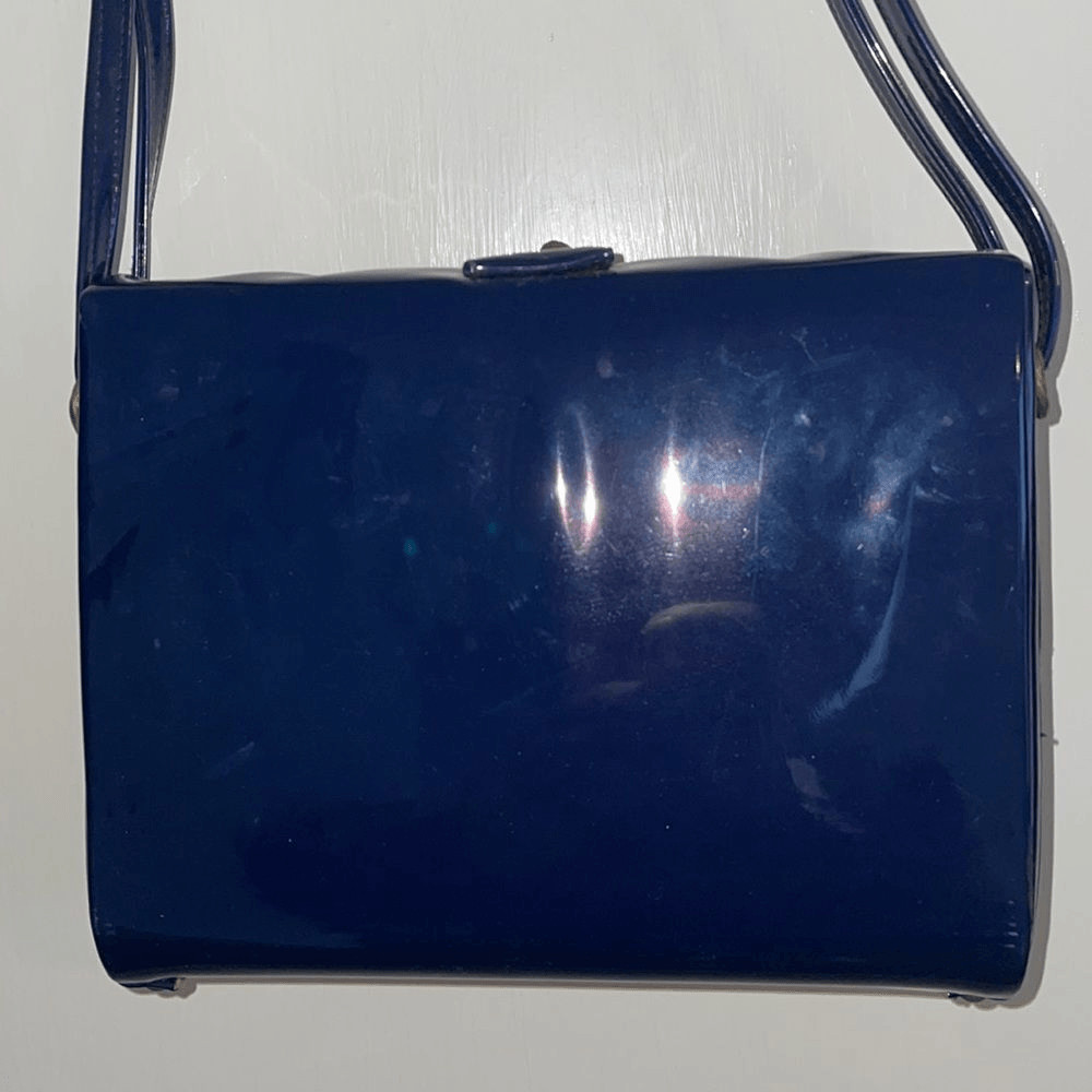 Unique Vtg 60s navy blue patent square box purse - Gem