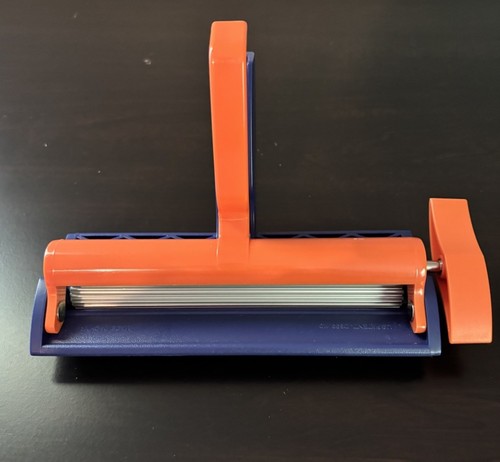 Fiskars Paper Crimper Tool 6.5” Roller Scrapbooking Texture Tool Card ...