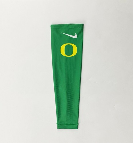 Nike Oregon Ducks Digital Hyperelite Arm Shooter Sleeve Women's M Green ...