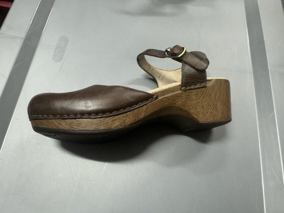 Dansko Sam Mary Jane Clog Women’s Size 40, Brown | eBay