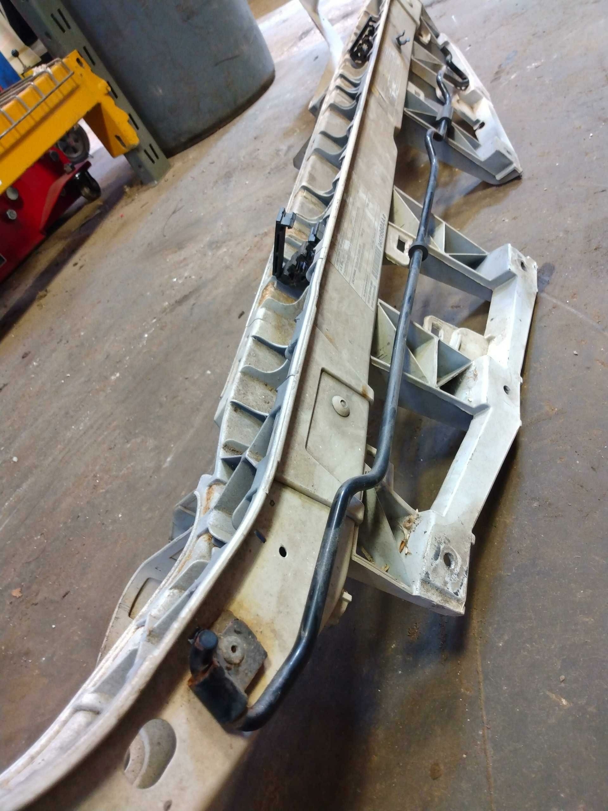 2006 - 2010 Dodge Charger Radiator Core Support Upper White OEM ...