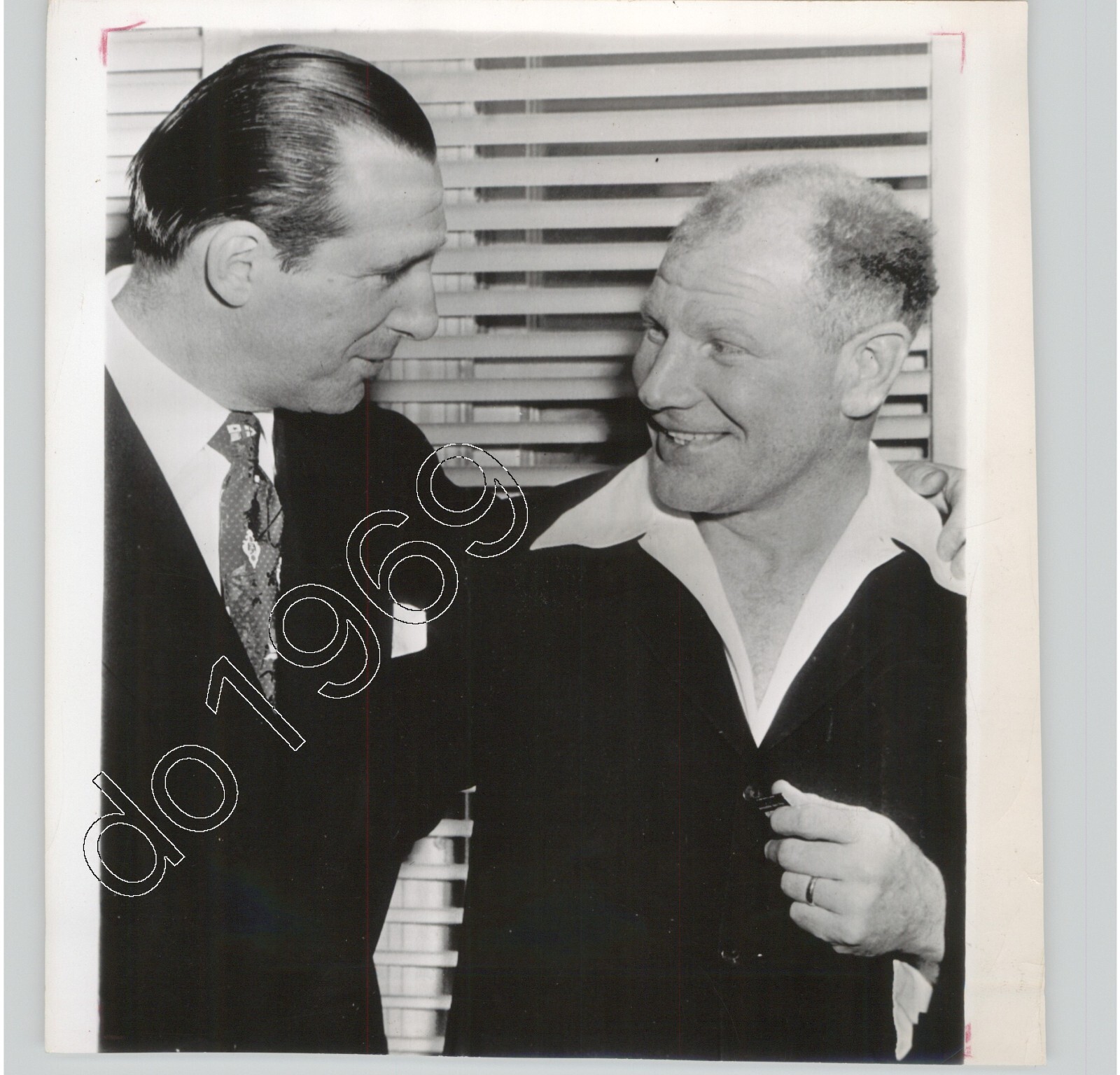 CLEVELAND Indians BASEBALL Player BILL VEECK w F. GREENBERG 1948 Press ...