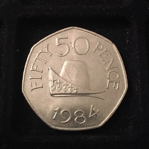 1984 Guernsey Fifty Pence Ducal Cap-Duke of Normandy 50p - Large Old ...