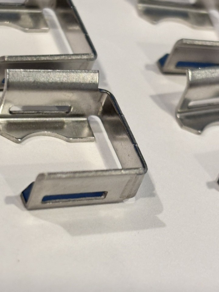 fuel injector to fuel rails safety retaining clips Universal Stainless ...