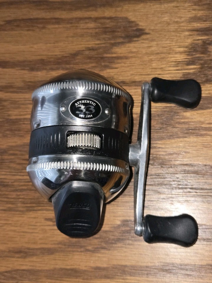 Alot Of 3 Zebco Spincasting Reels-2 Authentic 33's & A UL3 Feather ...