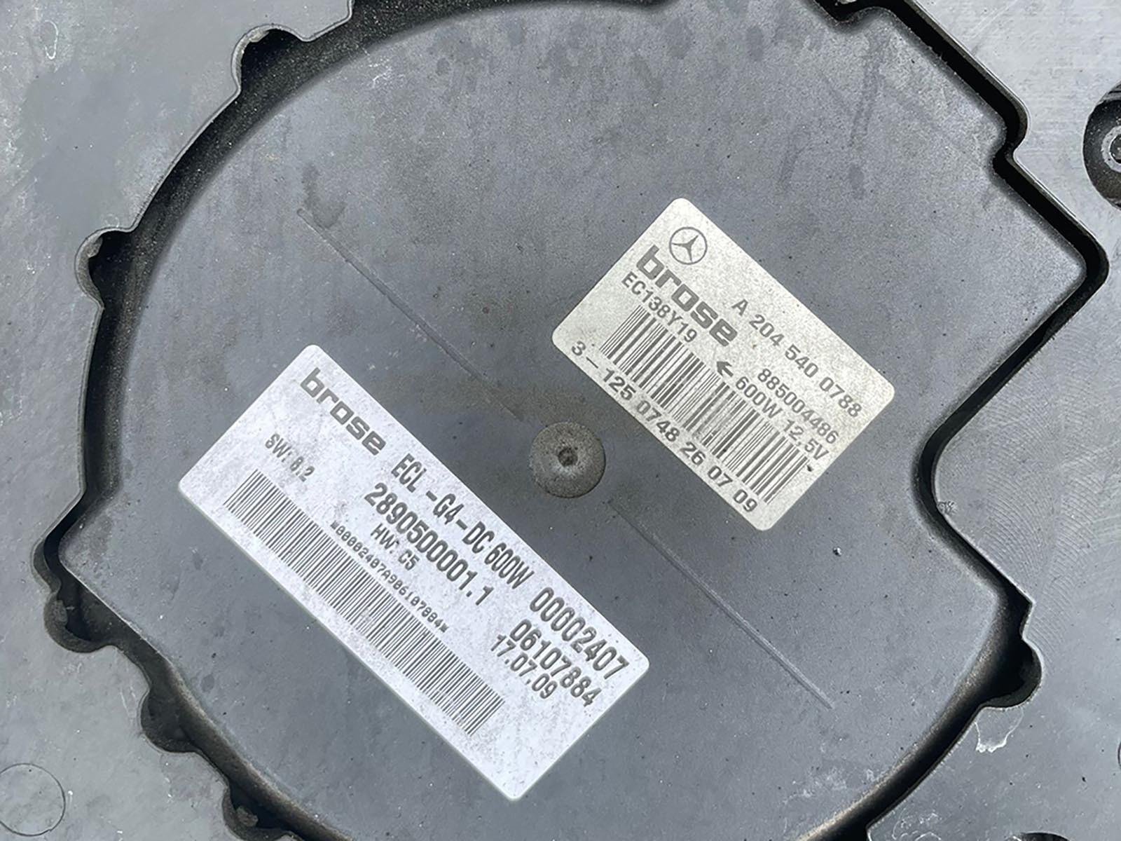 2010 - 2016 Mercees Benz E Class W212 Radiator Fan Shroud Electric ...