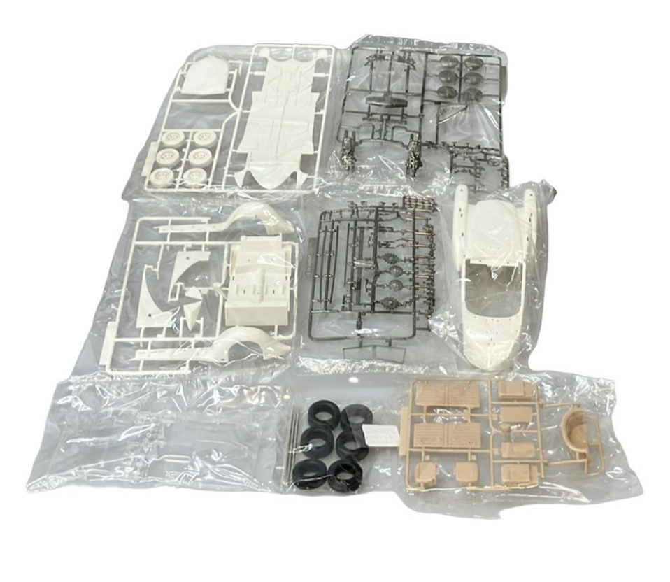 WAVE Nemo's Car model kit from THE LEAGUE OF EXTRAORDINARY GENTLEMEN 1: ...