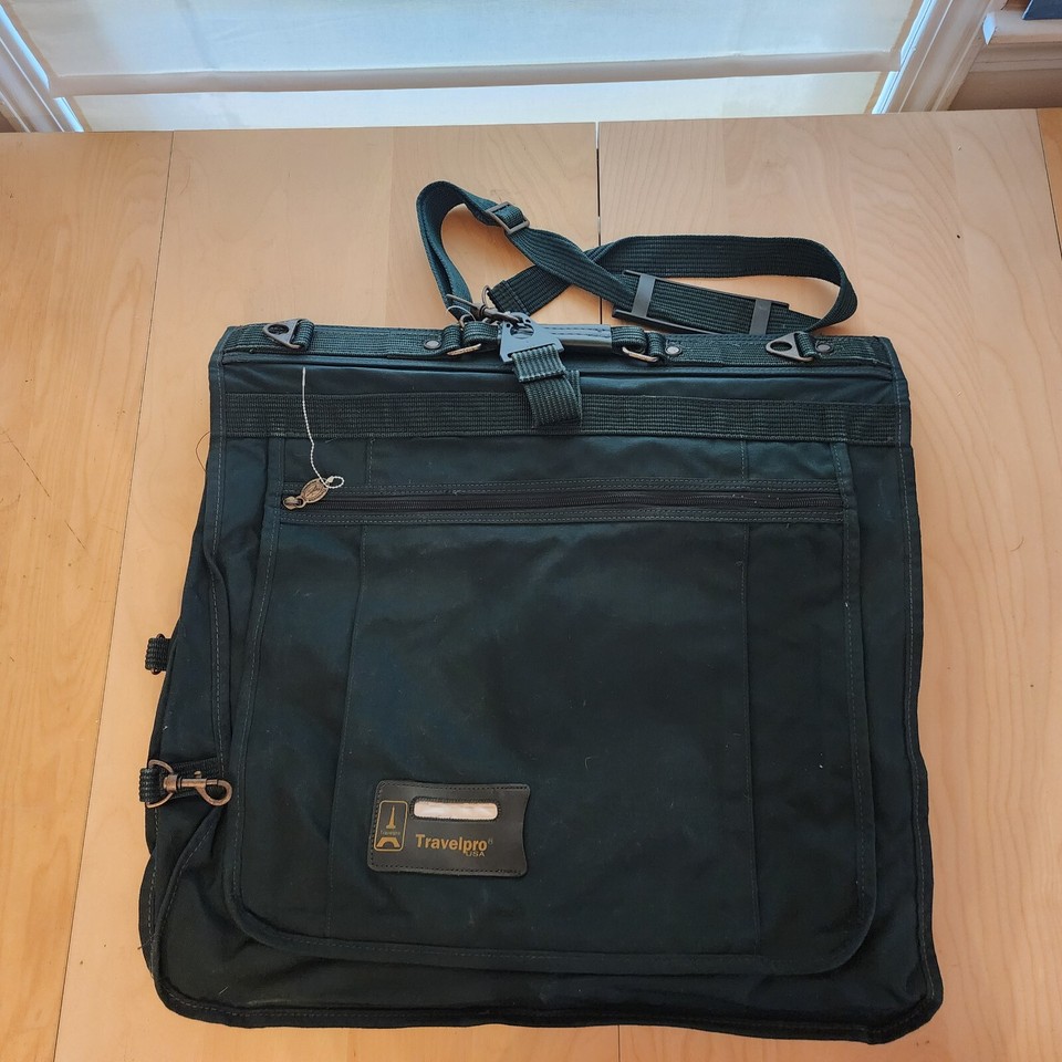 Vintage Travelpro B2 Green Bi-fold Crew Bag Garment Bag Carry-On Valet ...