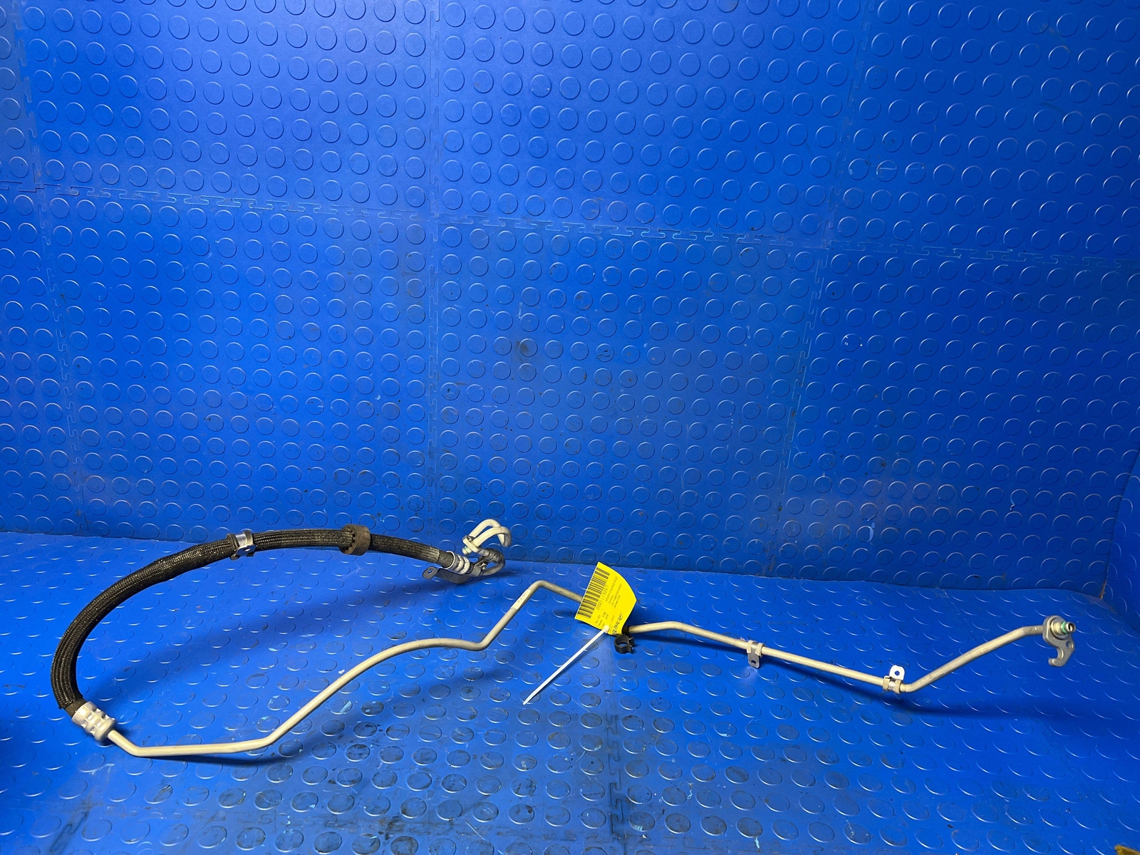 2005-2011 Volvo XC90 4.4L Power Steering Fluid Pressure Line OEM ...