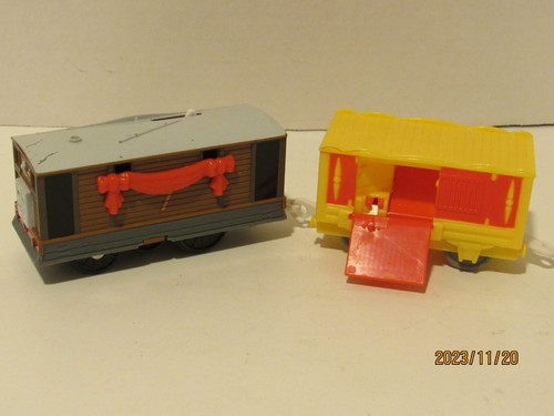 THOMAS & FRIENDS TRACKMASTER TOBY, YELLOW CAR MOTORIZED TRAIN 2009 | eBay