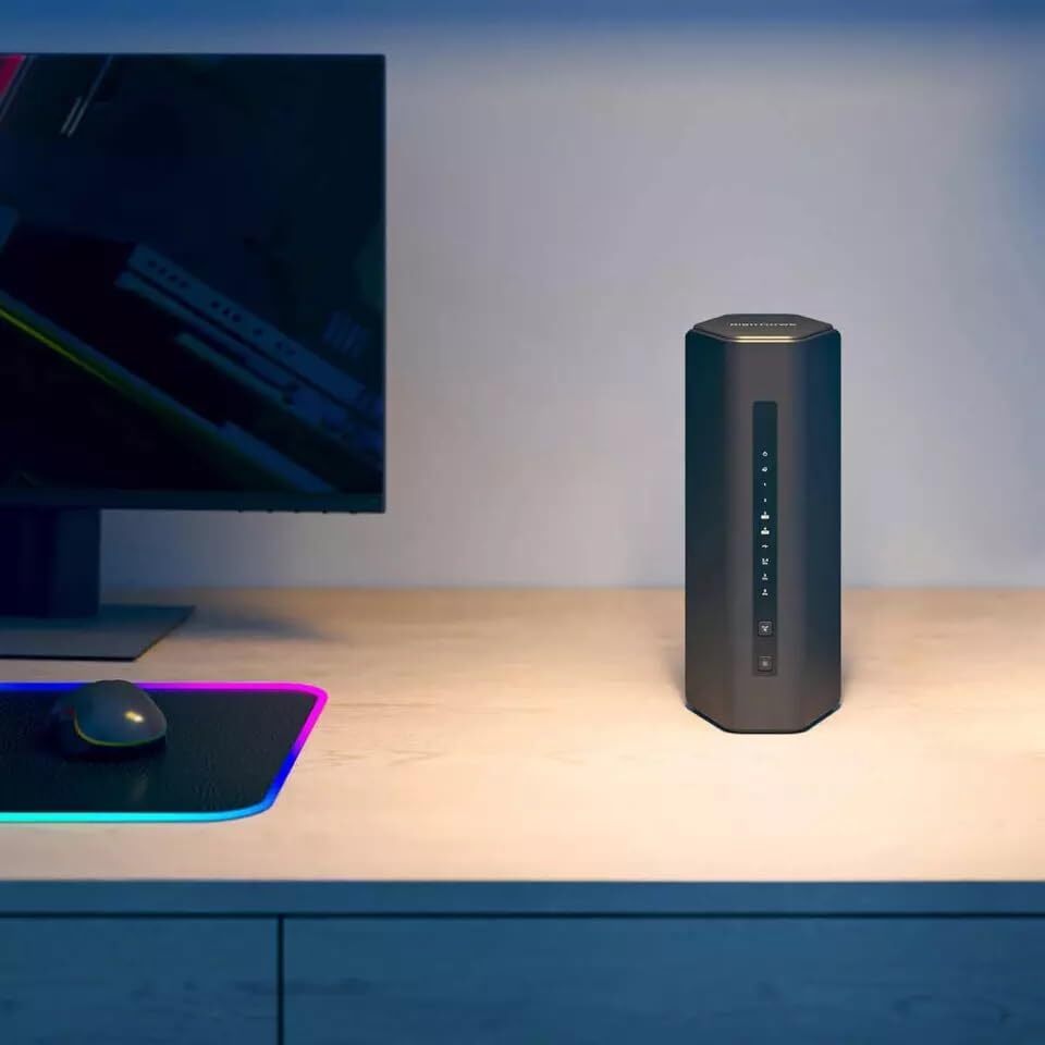 NETGEAR Nighthawk BE9200 Wi-Fi 7 Tri-Band Router RS280S-1CCNAS | eBay