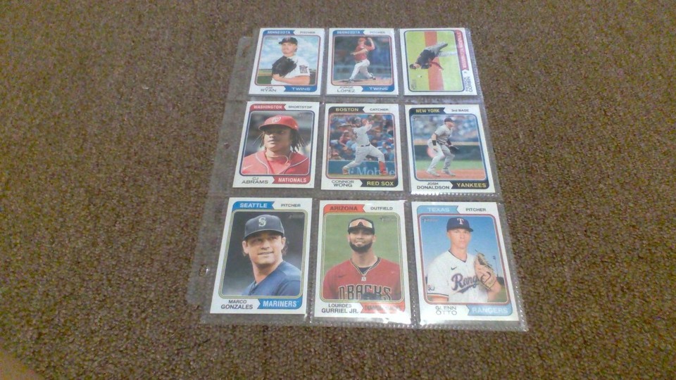 18 pages of baseball cards (Topps) in mint condition, and ungraded. 150 ...