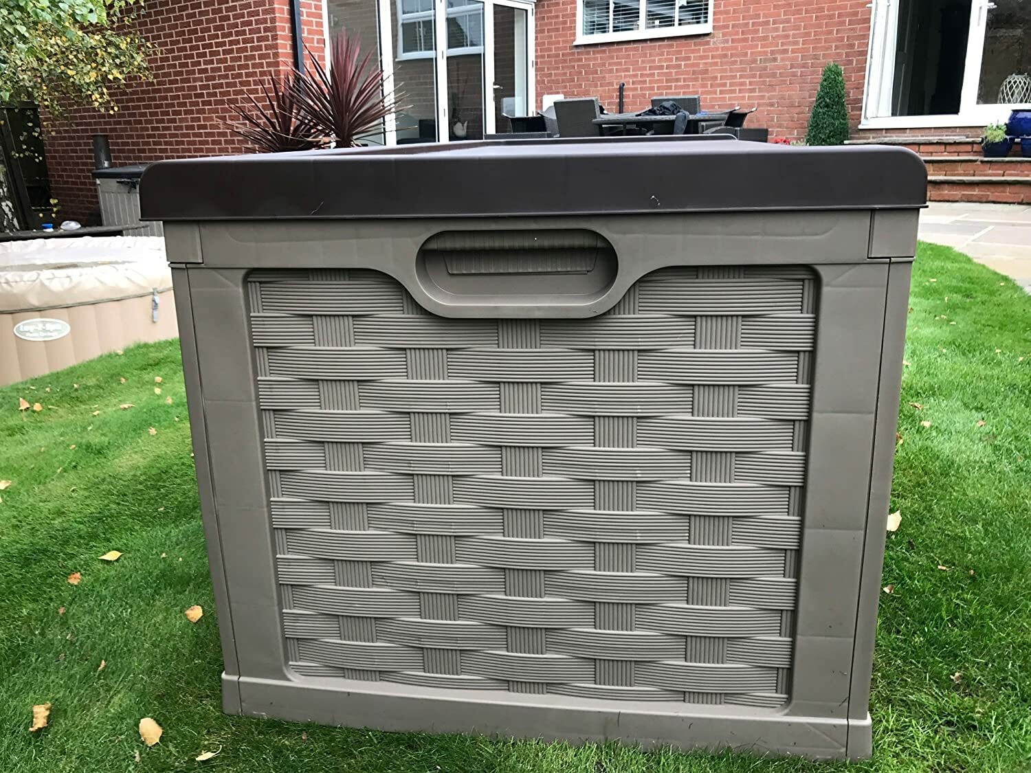 Plastic Garden Storage Box XXL Size 634 Litres Waterproof Sit On Lid ...