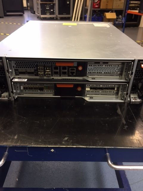 NetApp FAS3250 Filer System with Controller, IO Expander, 10GB FC Card ...