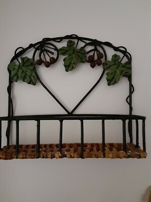 Ivy Design Wire Rack- Spice rack Green Ivy heart farmhouse/shabby | eBay