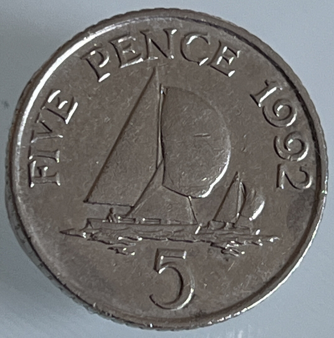 1992 Guernsey 5p Five Pence Coin - Sailing boats, 2 yachts | eBay UK