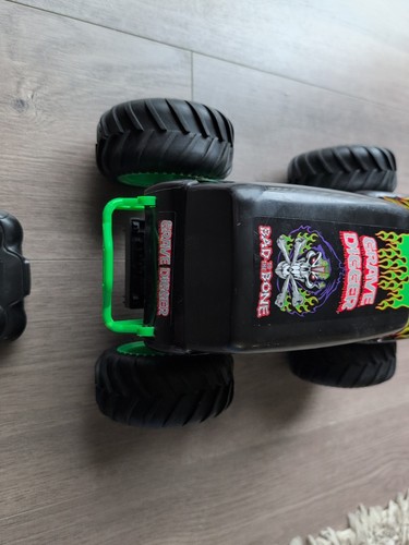 Monster Jam Grave Digger 1/15 Remote Control Truck Tested, Works Model ...