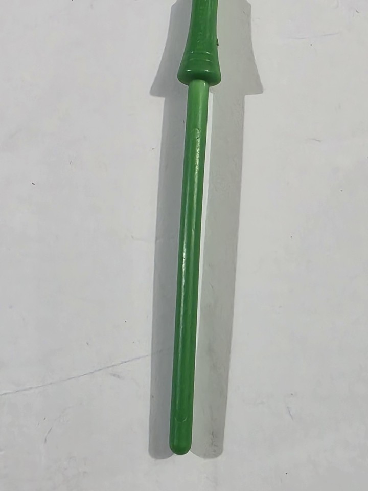 Vintage 1986 Scareglow Green Halberd Weapon MOTU Masters of the ...