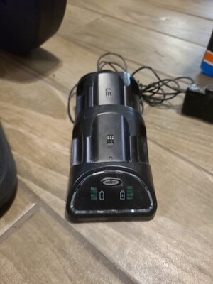 Intec Controller Charging Station for Microsoft Xbox 360 - Black | eBay