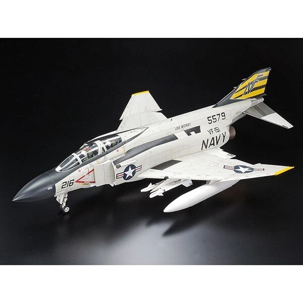 Tamiya 60308 McDonnell F-4 J Phantom II 1:32 Scale Kit, 44% OFF