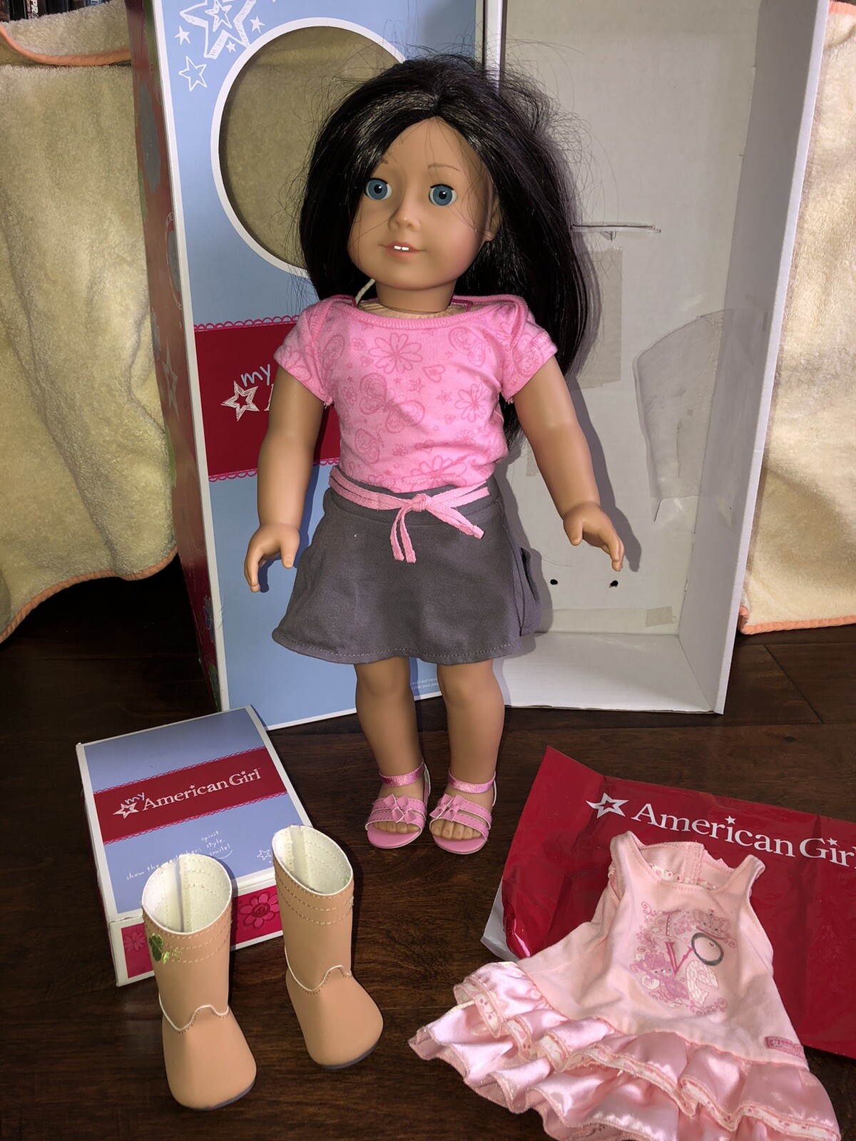 My American Girl Doll Black-Brown Hair, Light Skin, Blue Eyes Your 18" | eBay