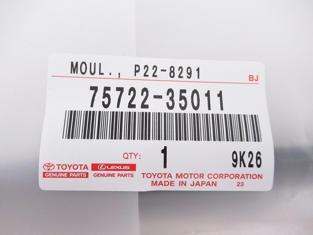 Toyota 7572235011 Genuine OEM Factory Original Belt Molding for sale ...