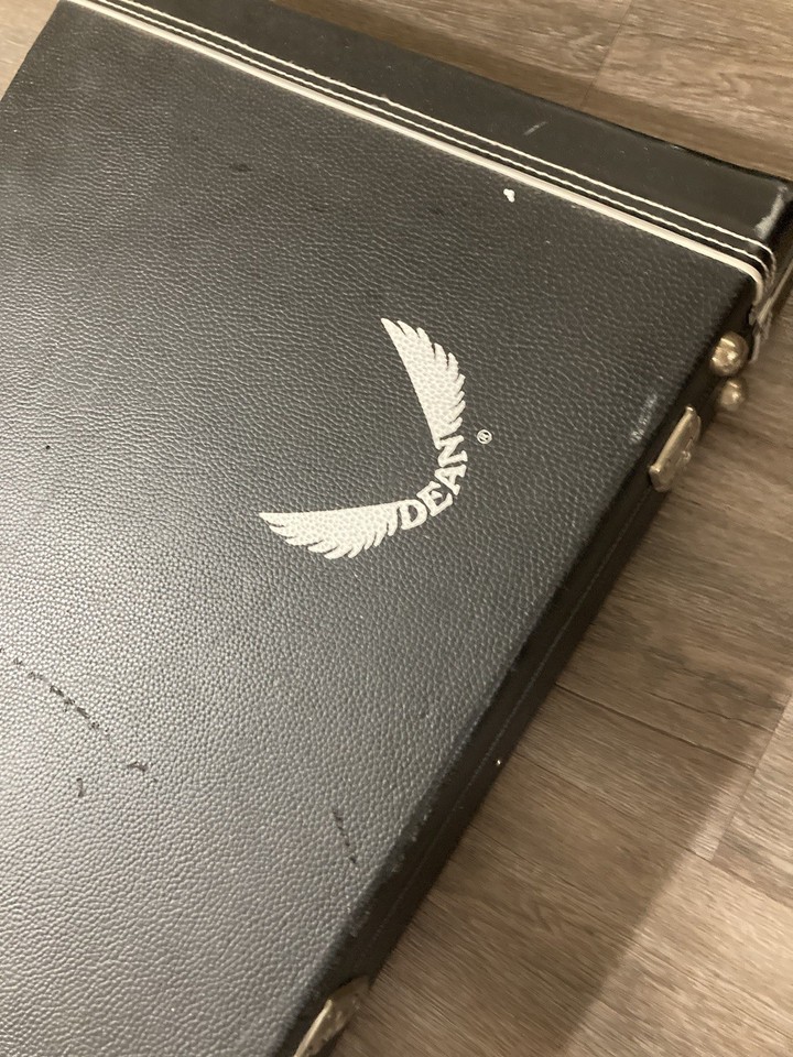 Dean Trans AM Guitar Form Fitted Hard Shell Case - ML Dime Or Flying V ...