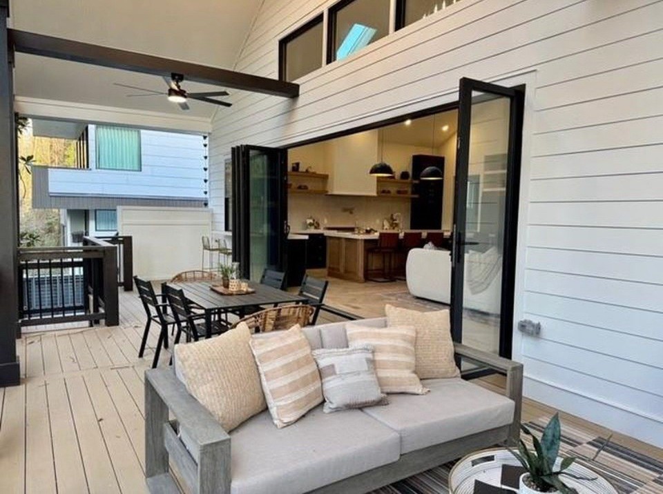 Custom Bifold Doors. All Aluminum With German Hardware With European ...
