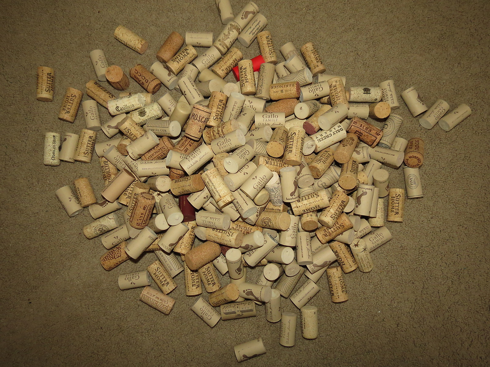 Huge Lot of 266 wine corks | eBay