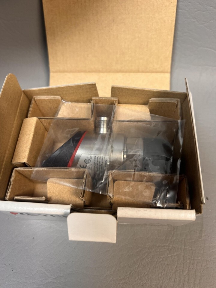 New Keyence GP-M100 Heavy Duty Digital Pressure Sensor | eBay