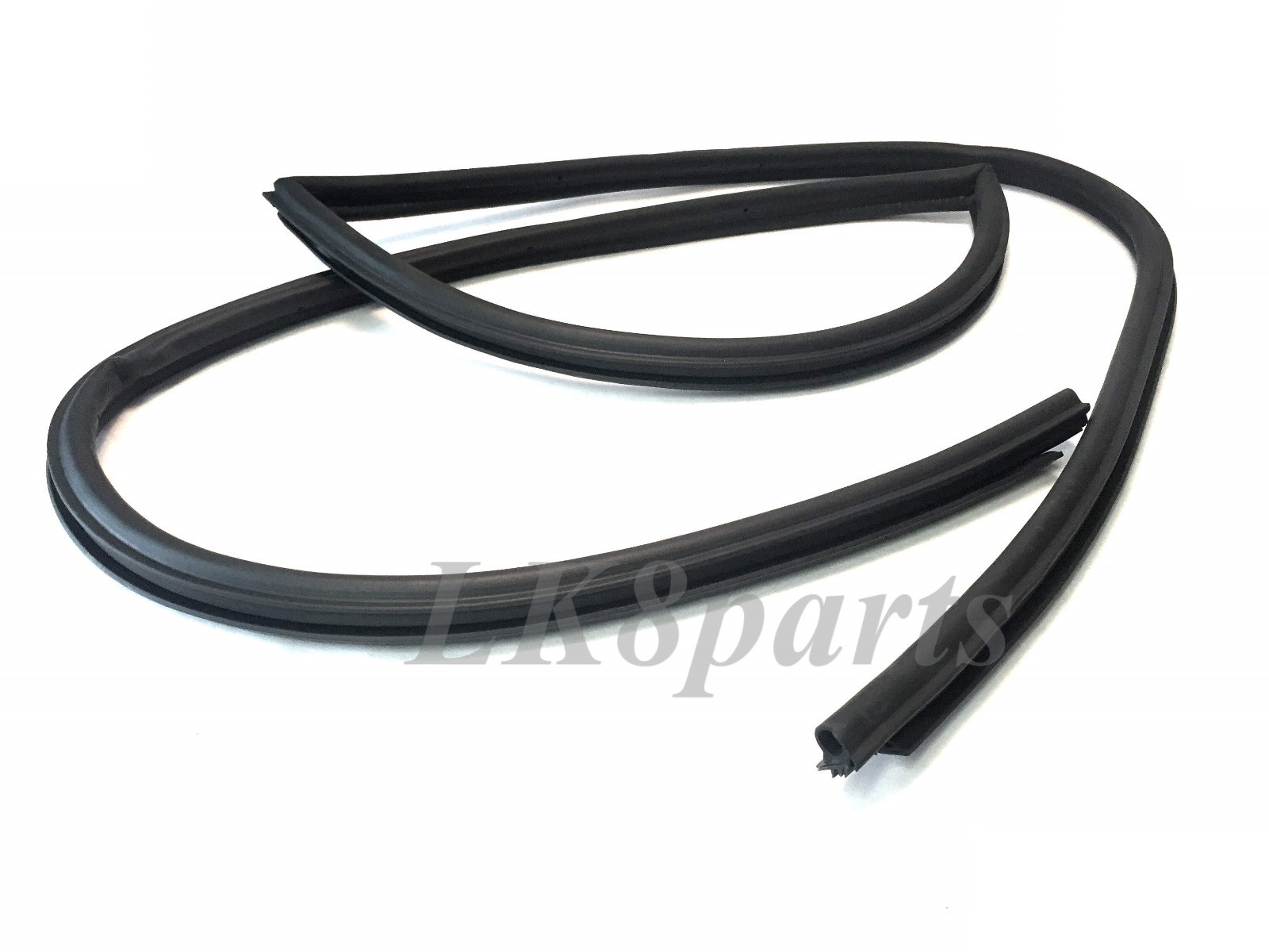 Land Rover Defender 90 110 Front Door Seal Left LH Driver Side LR077686 ...