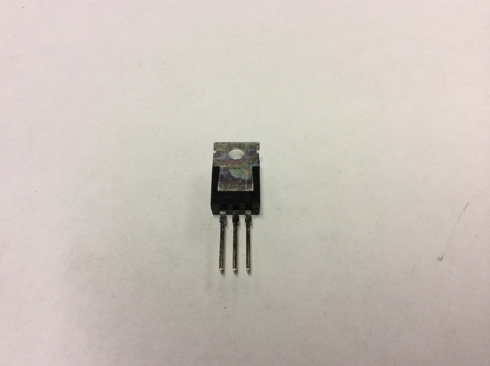 GE General Electric Three Terminal Circuit Regulator Chip SEC 717 ...