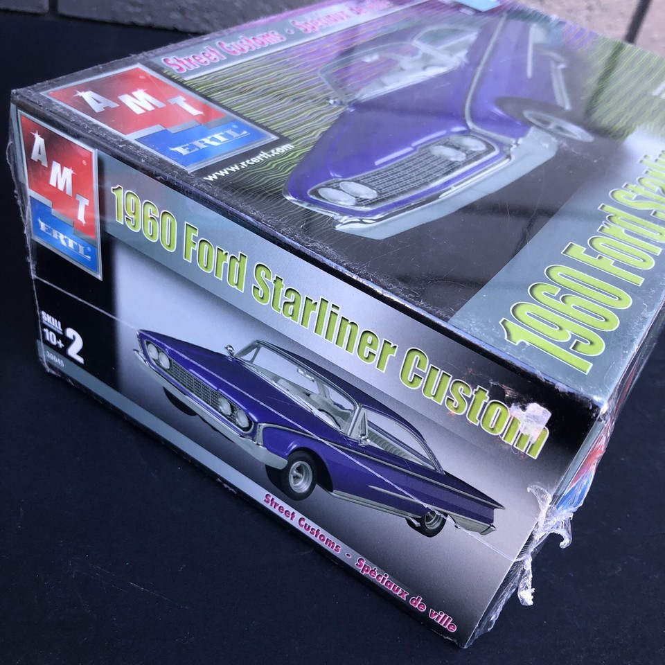 AMT Ertl 1960 Ford Starliner Custom Kit #30045 1/25 Scale Model Kit ...