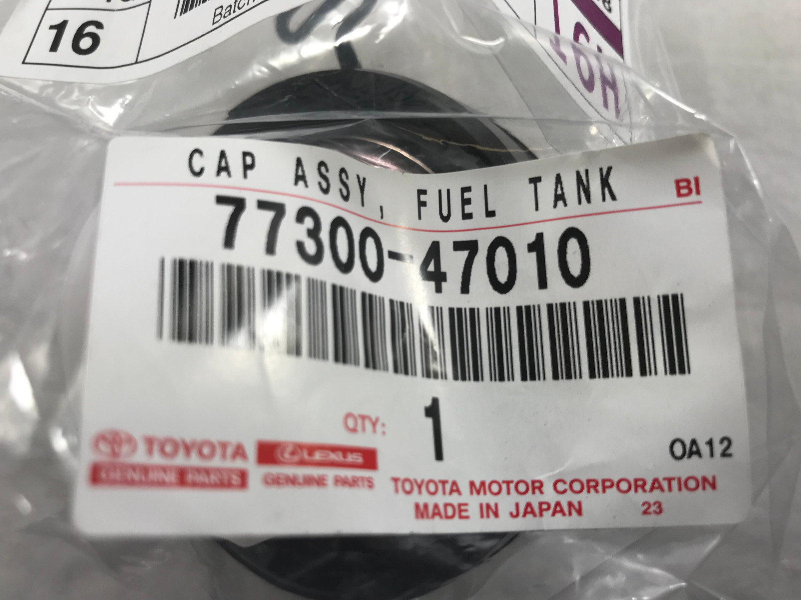 Toyota OEM Fuel Tank Filler Gas Cap 77300-47010 Factory Various Models ...