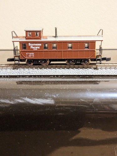Z Scale Marklin Mini-Club 8640 Southern Pacific Caboose PLUS BONUS | eBay