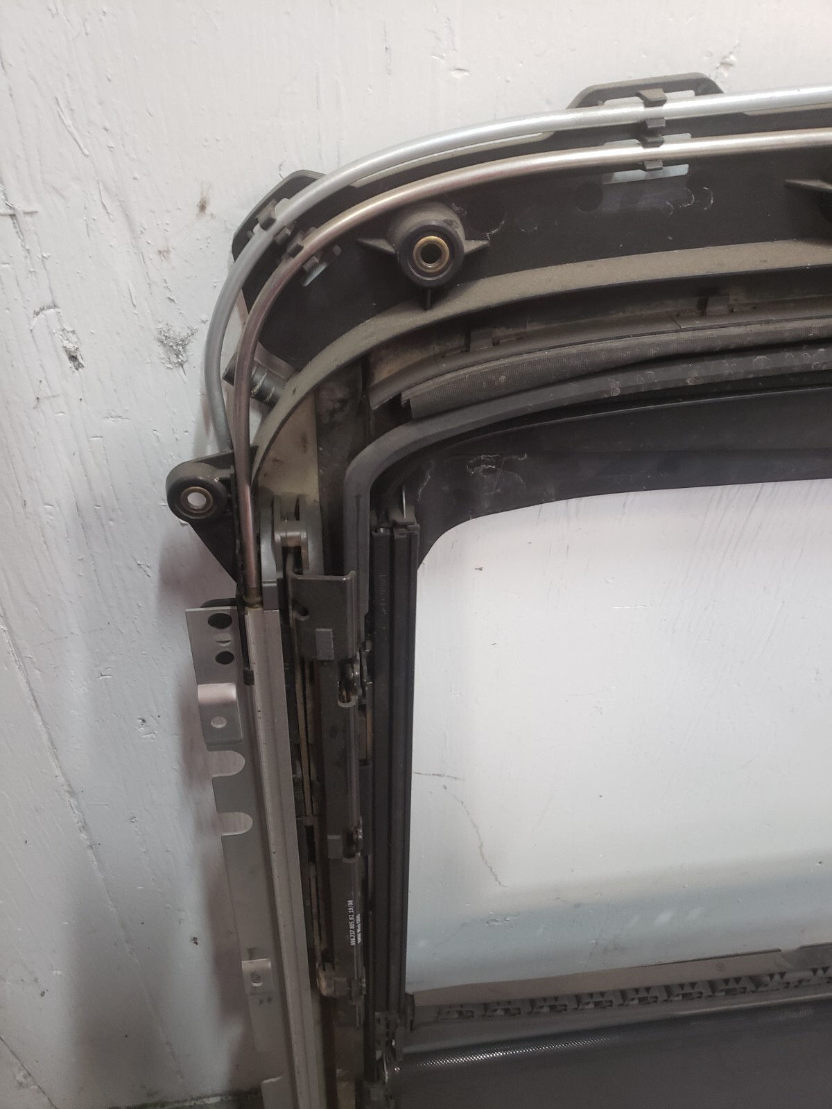 02-06 Mini Cooper R50 Panoramic Sunroof Sun Moon Roof Track Assembly No ...