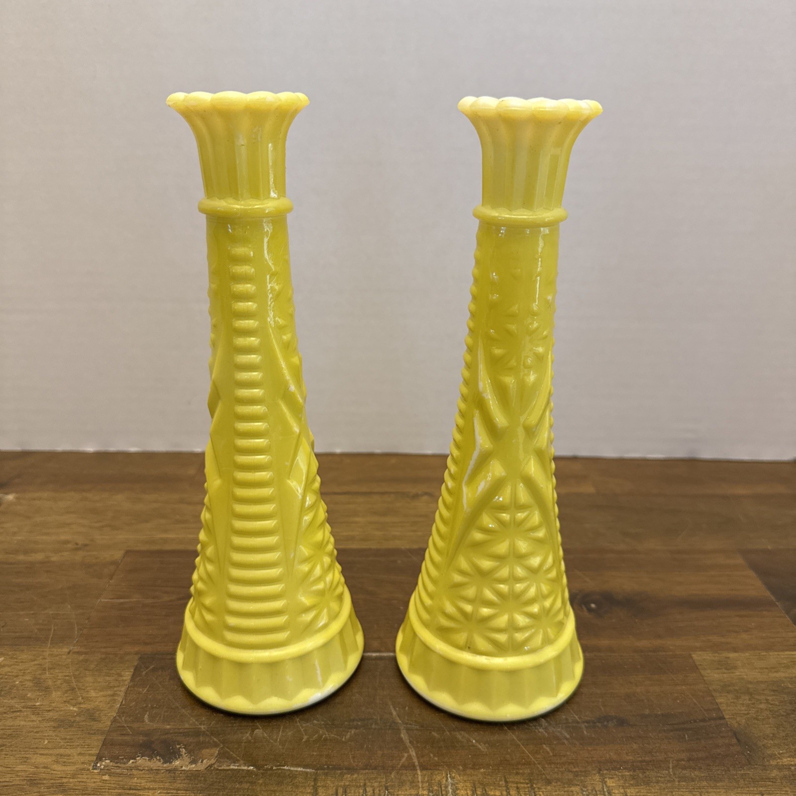 Rare Vintage Yellow Milk Glass Vases Anchor Hocking Set Of 2 | eBay