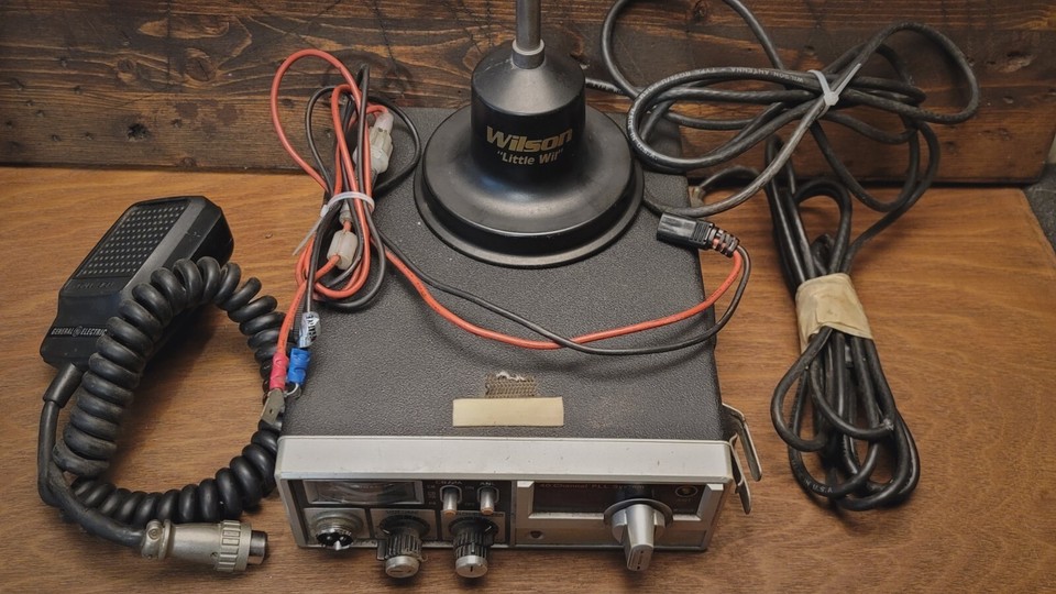 VTG General Electric CB Radio NO. 3-5813B & Wilson Antenna (Not Tested ...