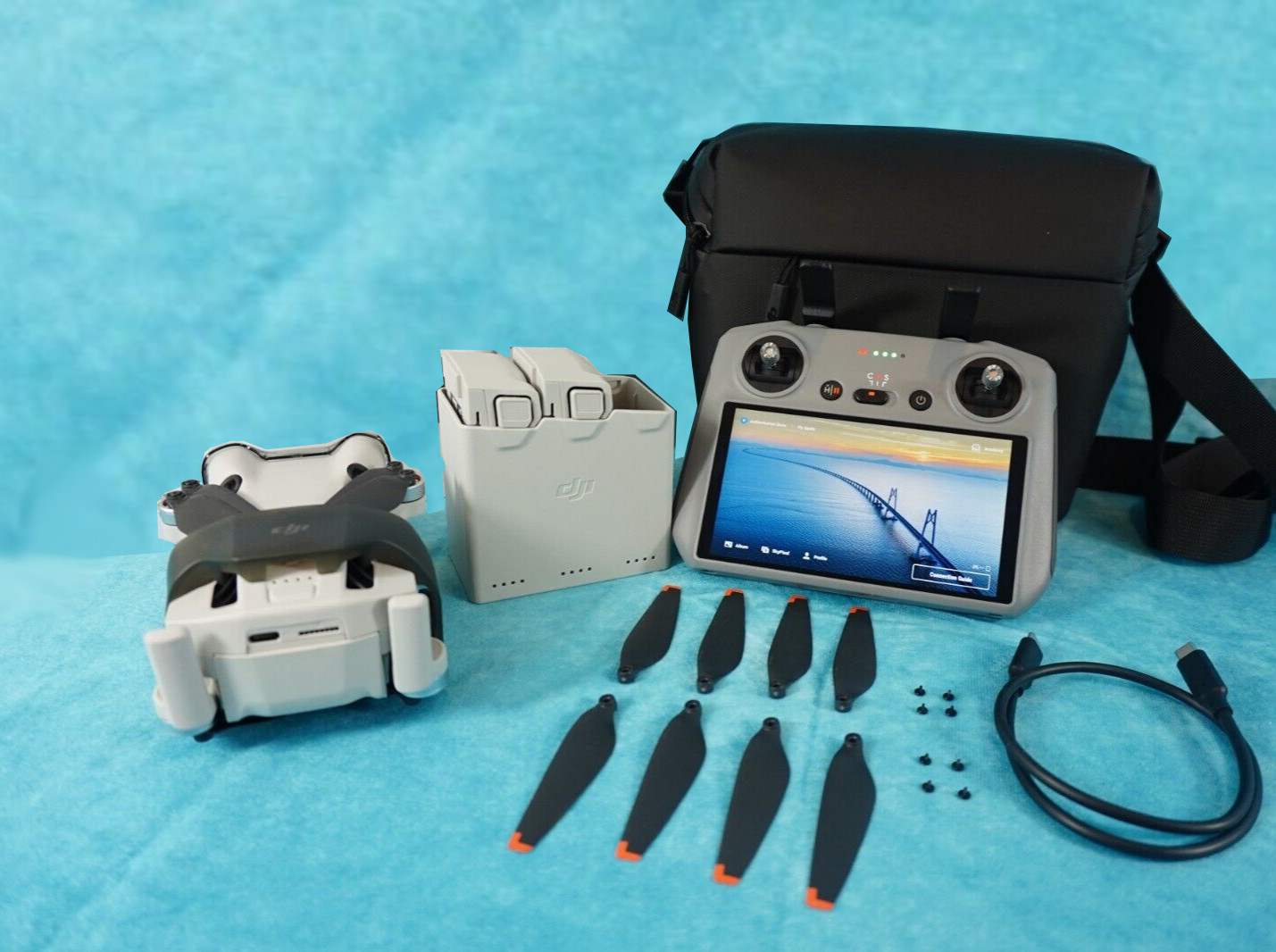 NEW DJI Mini 4 Pro Drone Aircraft & RC2 Fly | Grelly USA