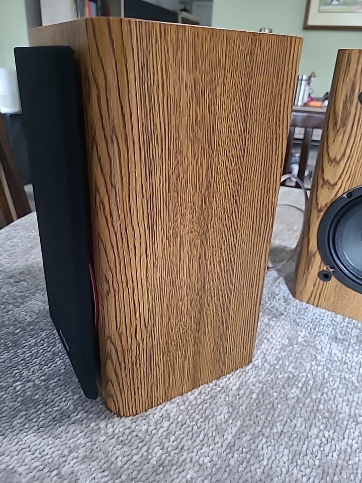 Infinity RS 2000 Vintage 2-Way Bookshelf Speakers, Oak Finish, 6.5 ...