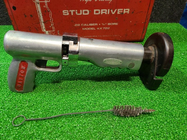 Dayton 4X722 Powder Actuated High Velocity Stud Driver With Case ...
