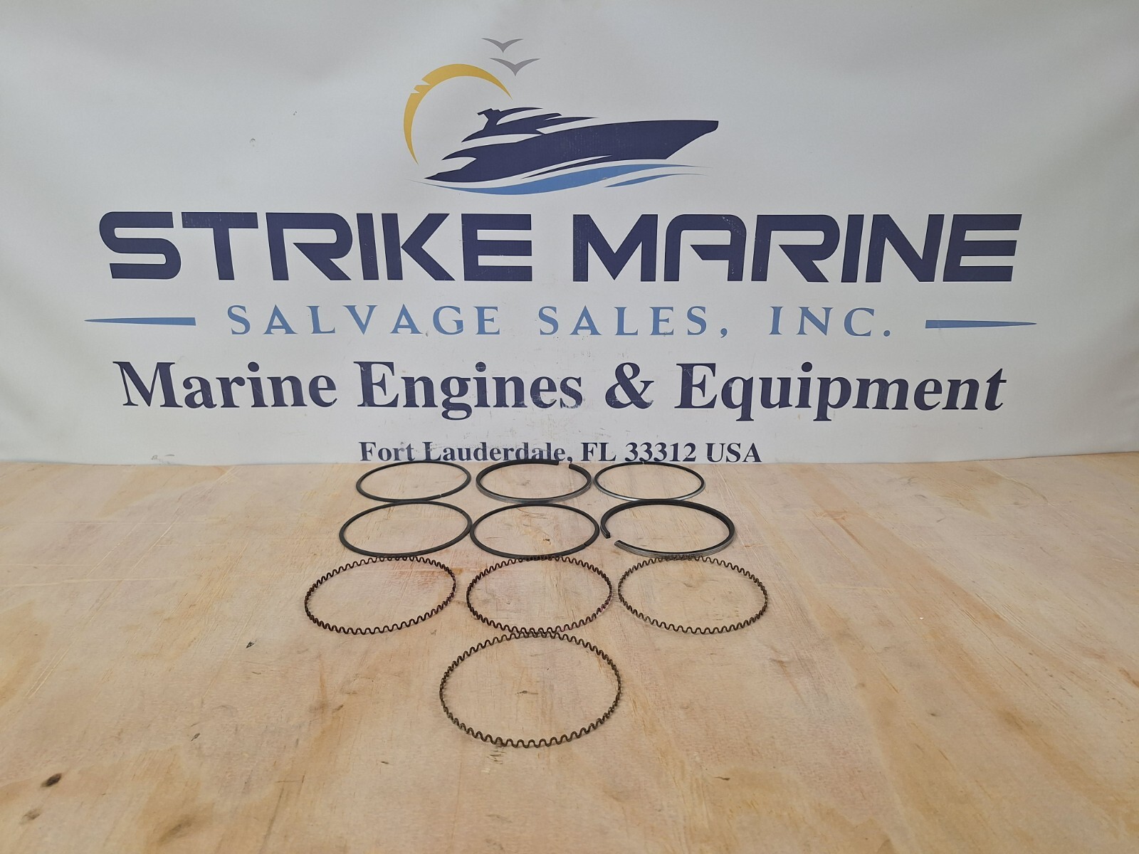 Detroit Diesel 23514970, Piston / Ring Set | eBay