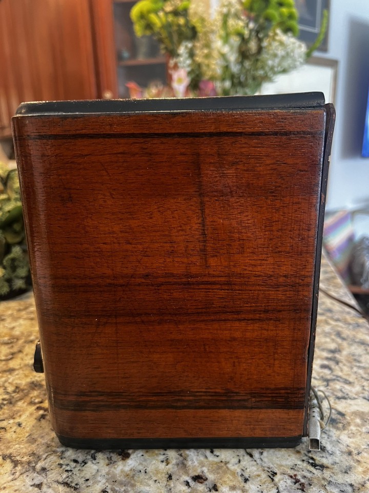 1939 Emerson Wood Cabinet Tube Radio Model BF-204 Mid Century w/Short ...