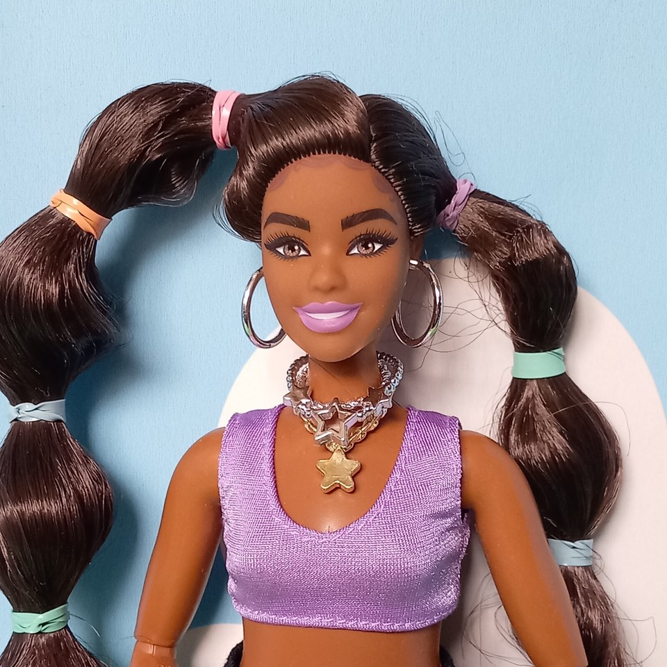 BARBIE EXTRA BARBIE DOLL WITH LONG HAIR PIGTAILS DARK SKIN CURVY ...