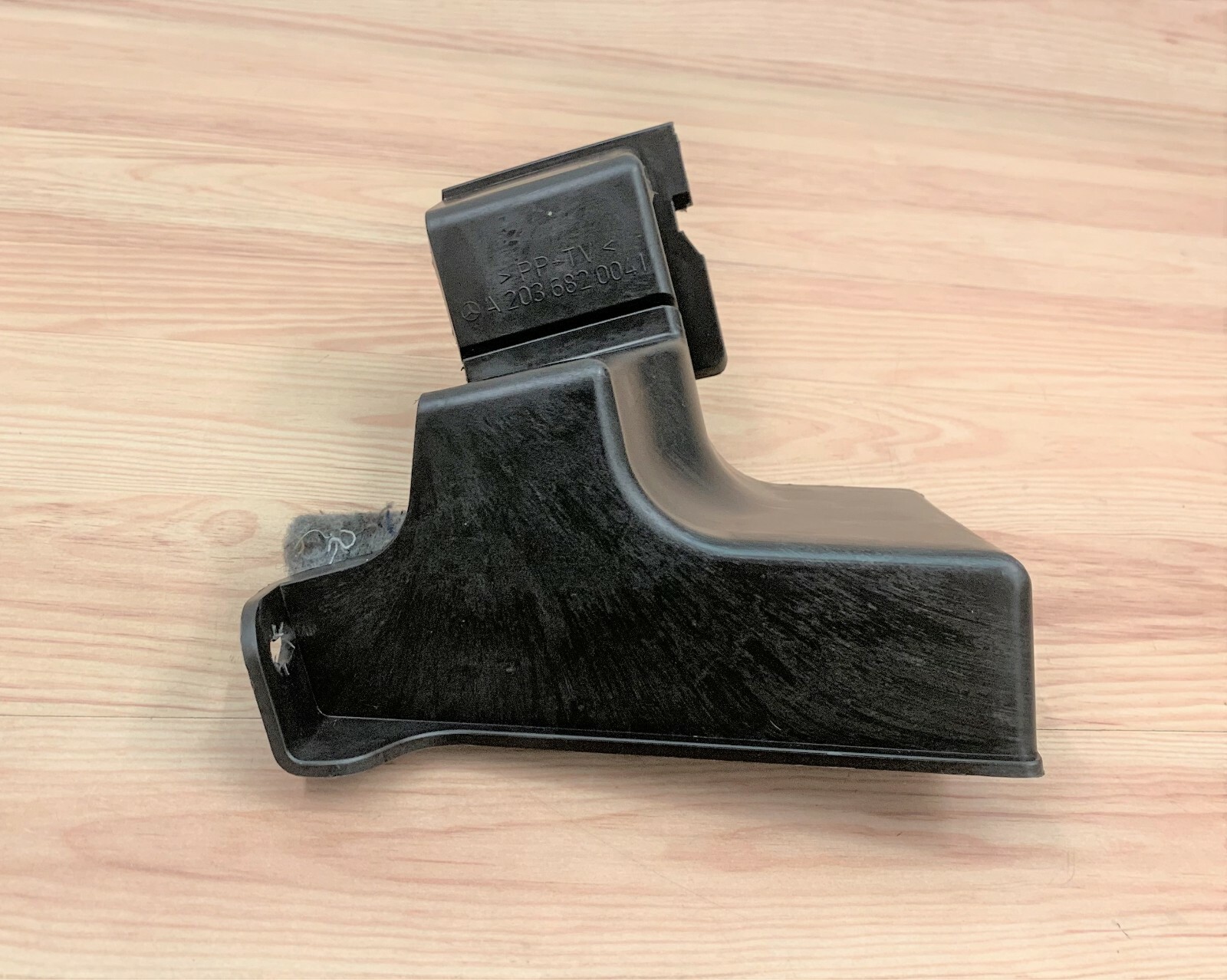 MERCEDES C CLASS C203 PETROL 1.8 BOOT LID TAILGATE COVER TRIM ...