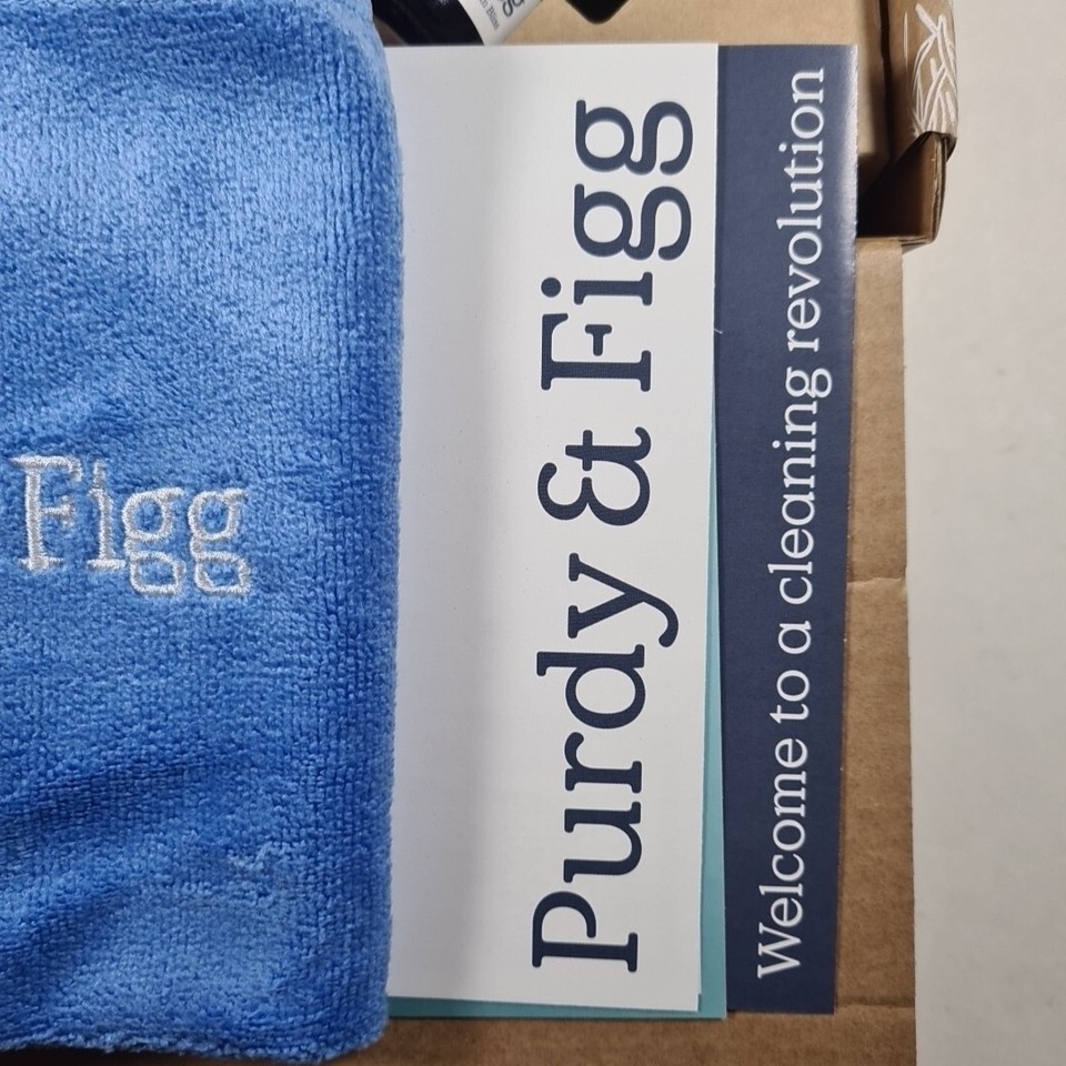 Purdy & Figg | Bathroom Bliss Starter Kit | Glass Bottle, Cloth & 3 ...